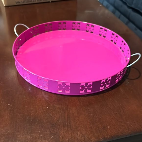 Dining | Pink Metal Serving Tray With Daisy Cut Outs | Poshmark